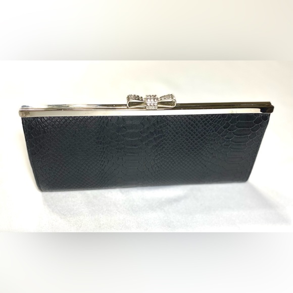 INC International Concepts | Bags | International Concepts Inc Carolyn ...